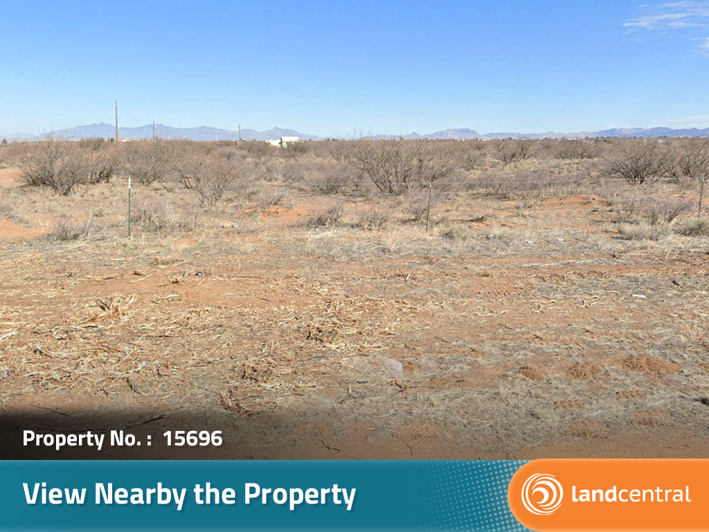 Five acres of peaceful desert beauty away from the rest of the world10